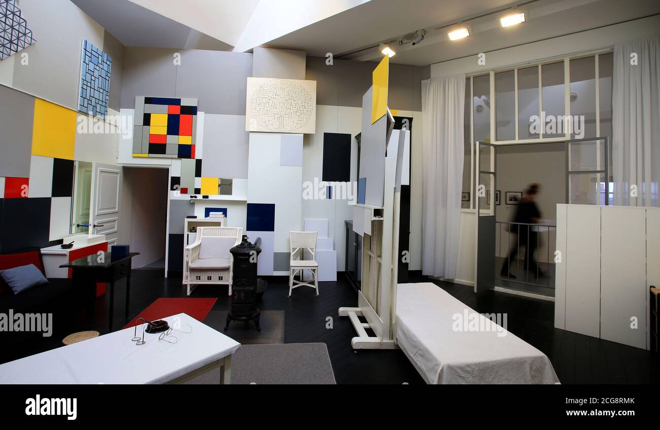 Mondrian studios exhibition hi-res stock photography and images - Alamy