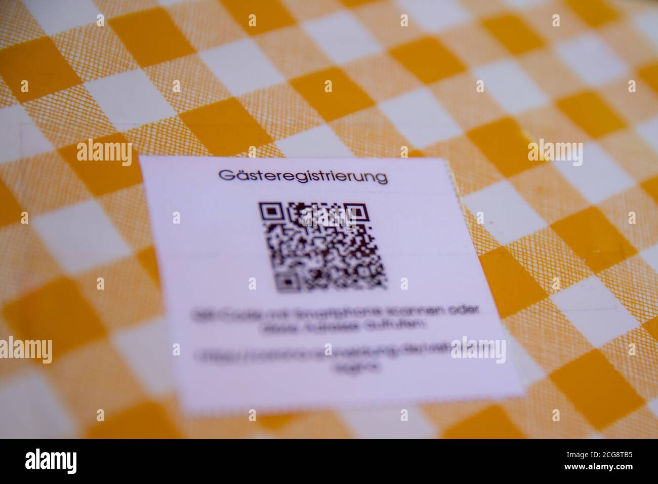 Qr code registration hi-res stock photography and images - Alamy