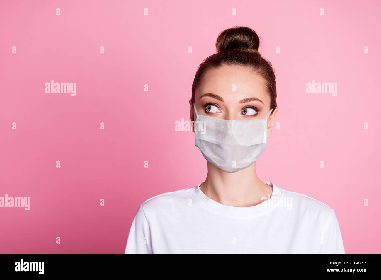 Close-up portrait of her she nice attractive minded pensive girl ...