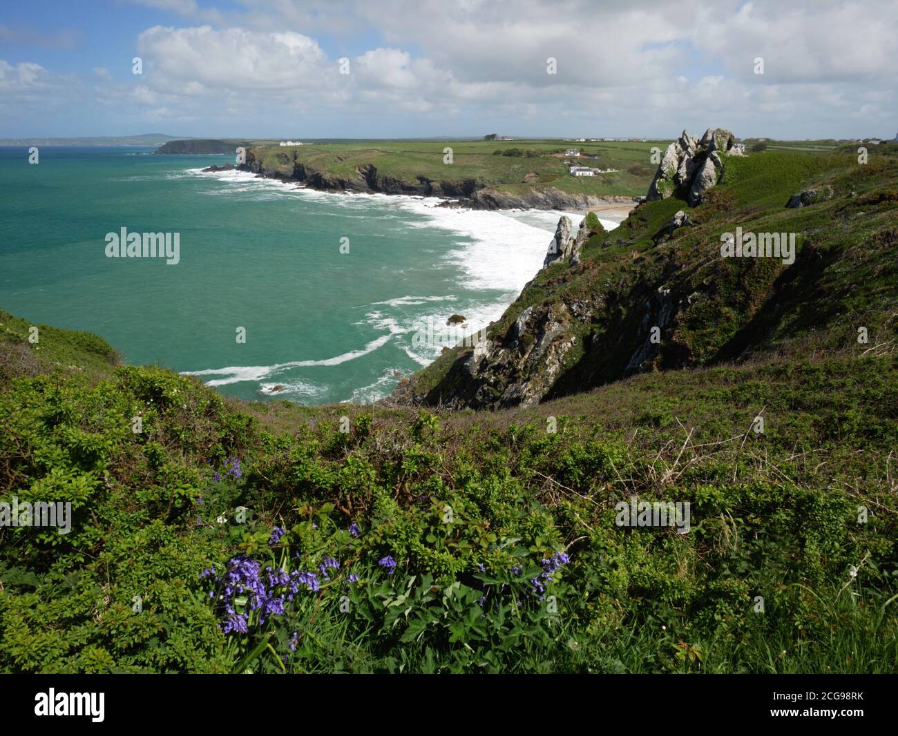 Polurrian Cove and Angrouse Cliff, Mullion, Cornwall Stock Photo - Alamy