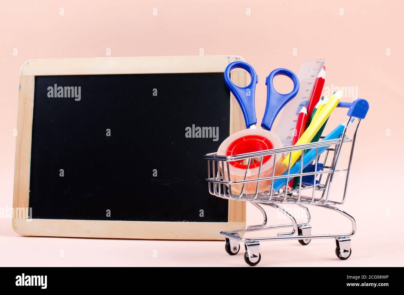 School supplies cart hi-res stock photography and images - Alamy