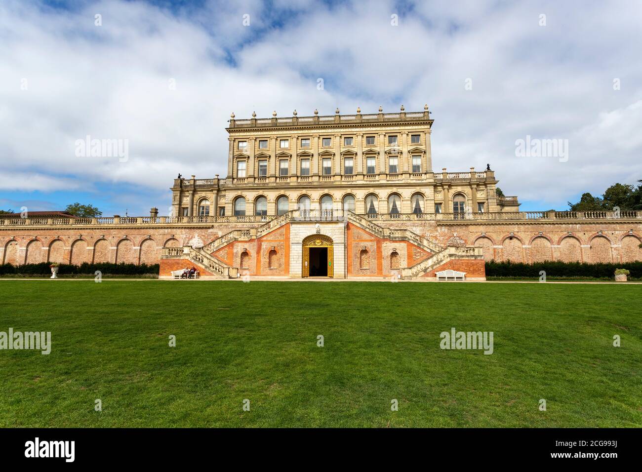 Cliveden House High Resolution Stock Photography and Images - Alamy