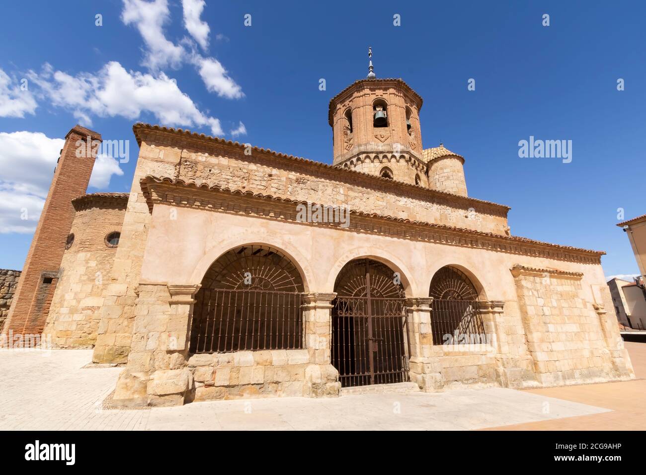 Parroquia de santa maria y san pedro hi-res stock photography and ...