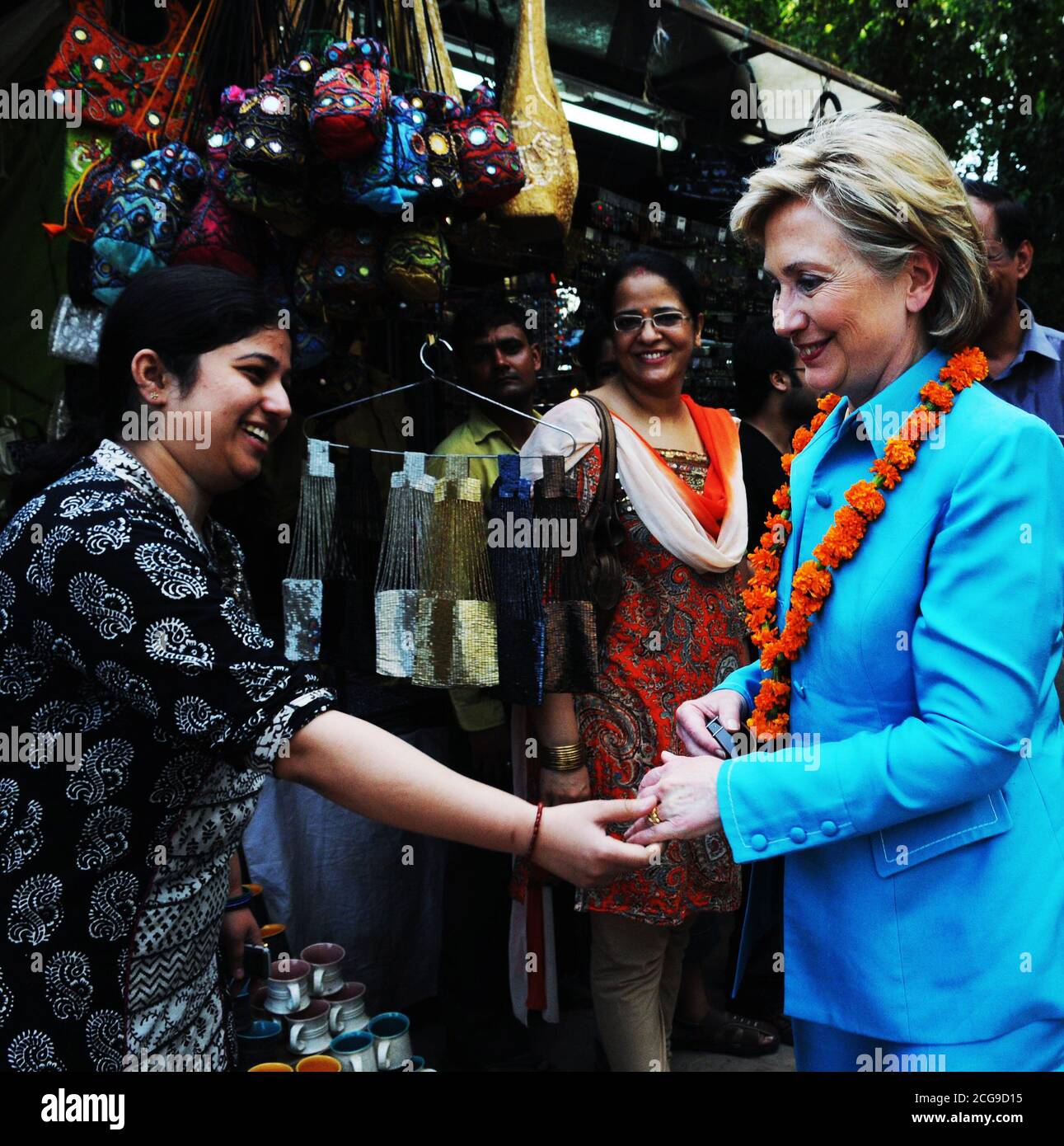 2009 - U.S. Secretary of State Hillary Rodham Clinton shops at Dilli ...