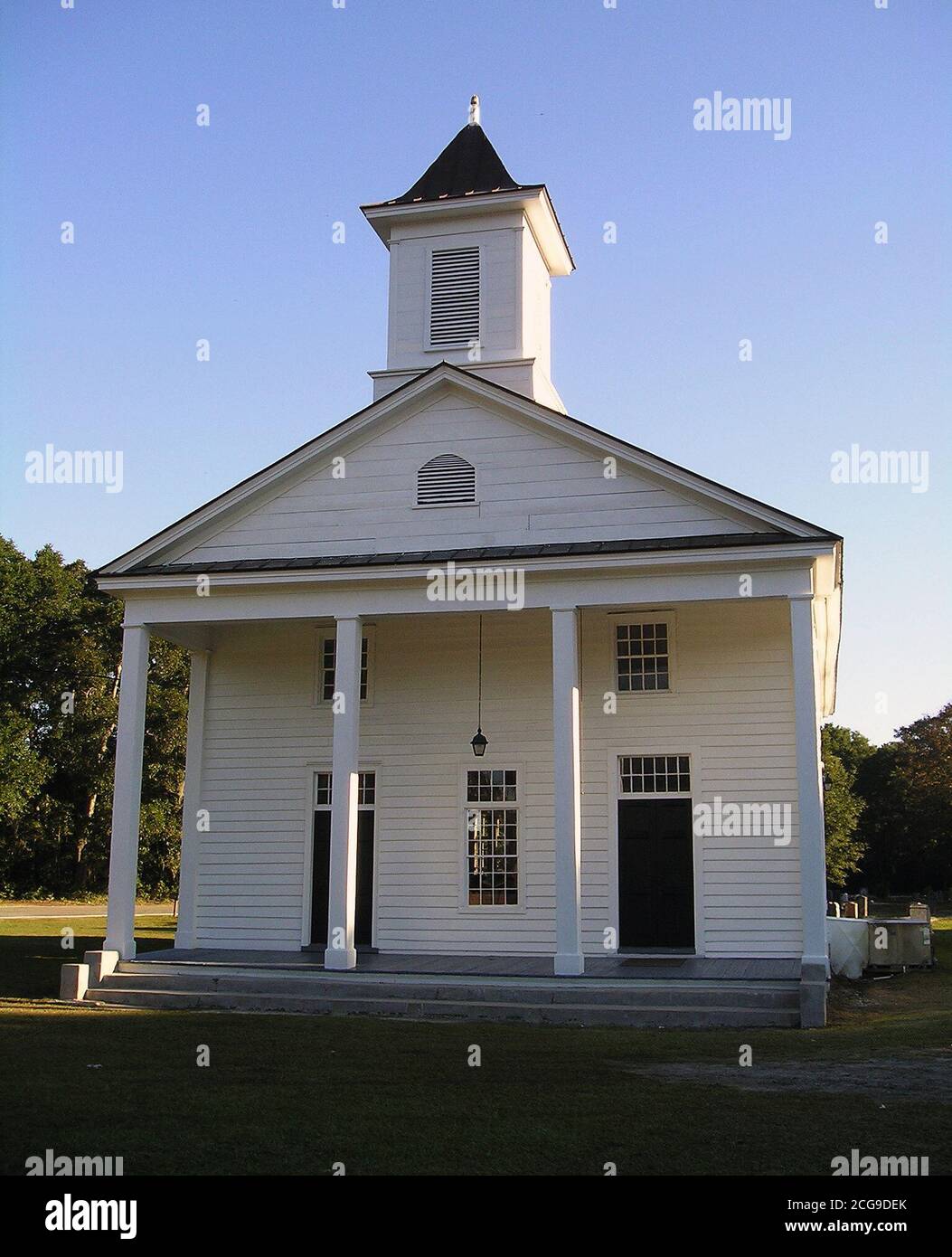 Archival churches hi-res stock photography and images - Alamy