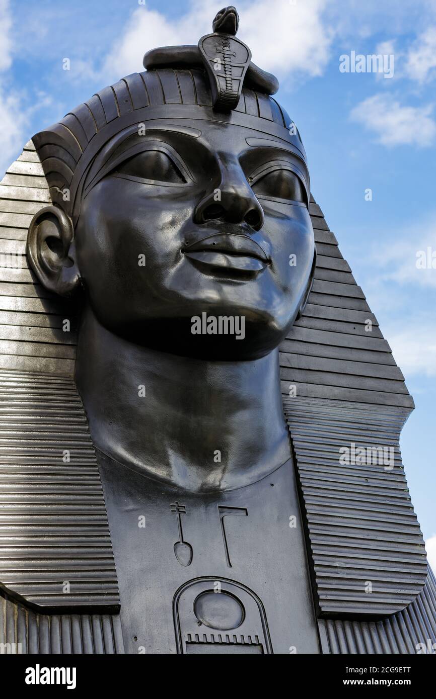 Sphinx london thames sculpture hi-res stock photography and images - Alamy