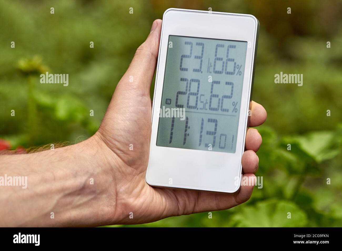 Personal weather station device hi-res stock photography and images - Alamy