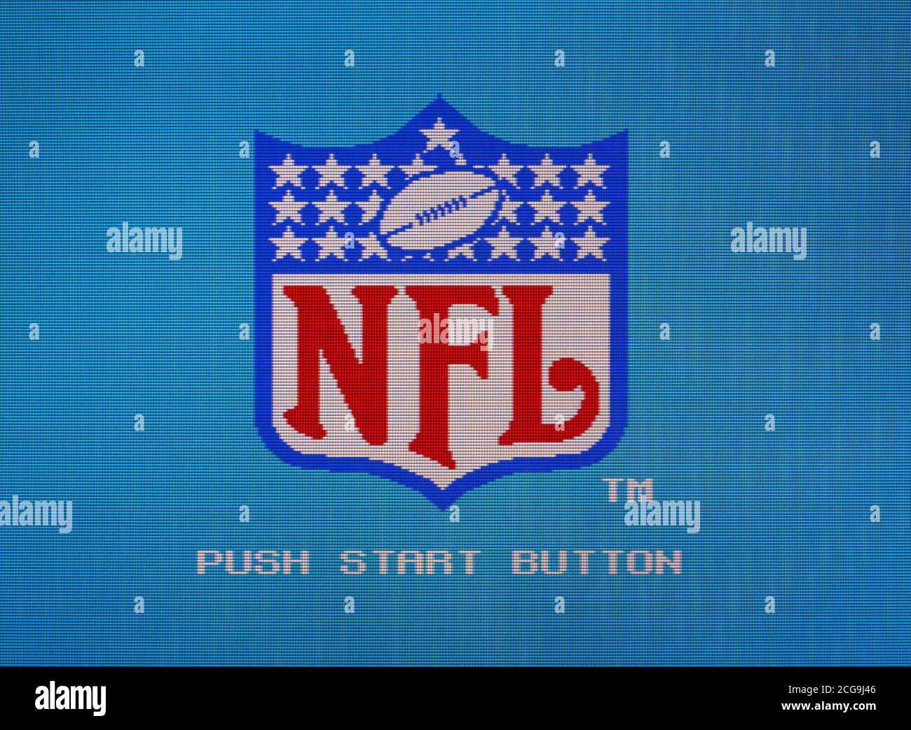 Football entertainment hi-res stock photography and images - Alamy