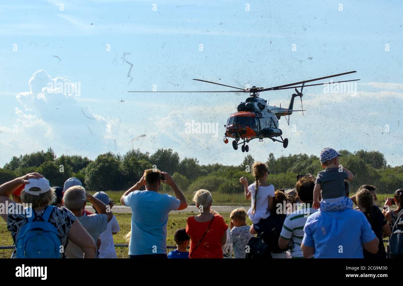 People are watching Mil Mi-17 helicopter taking off at Spilves Aviation ...
