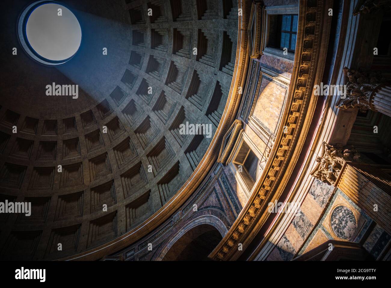 Interior of Rome Pantheon with the famous ray of light from the top ...