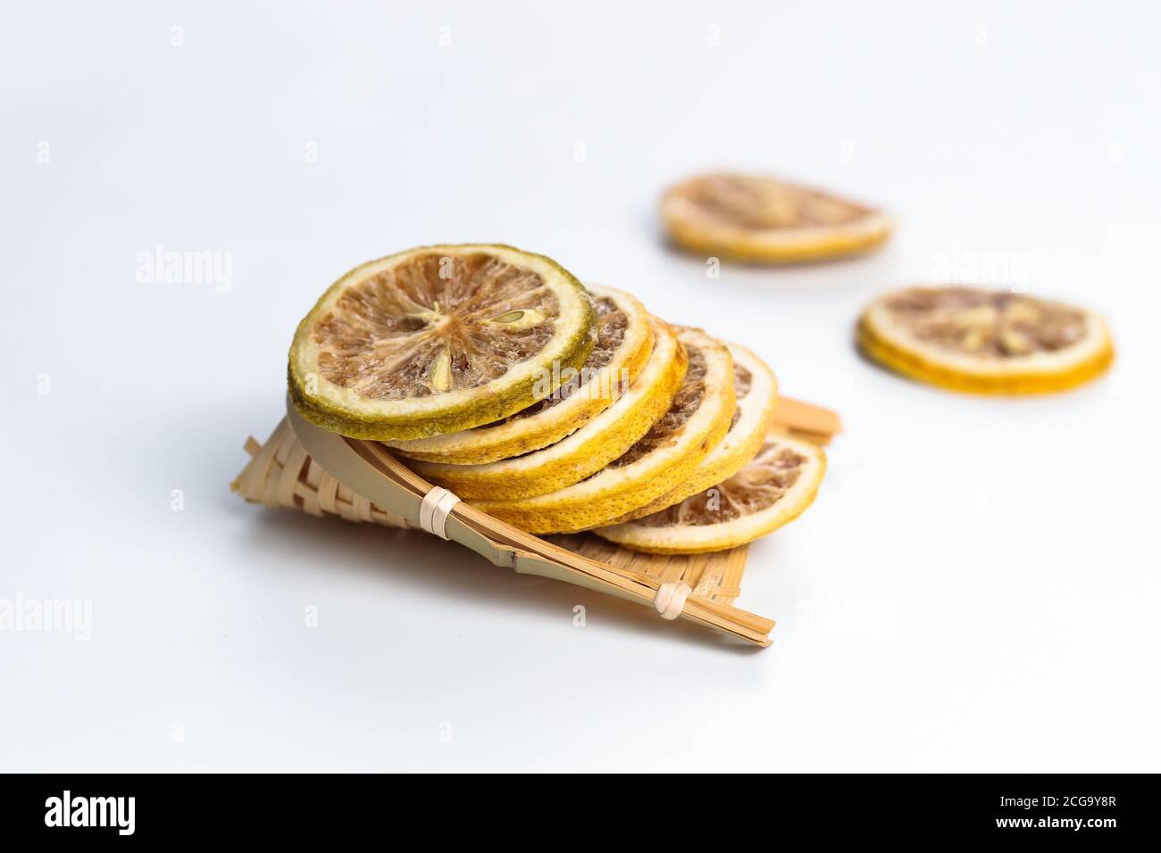 Dried out lemon hi-res stock photography and images - Alamy