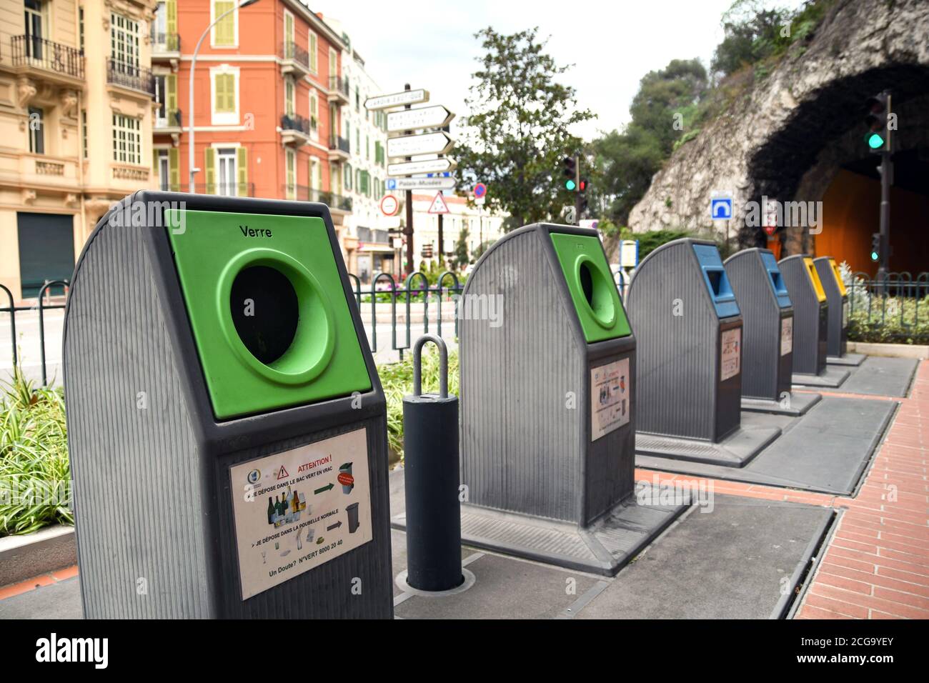 Recycling materials hi-res stock photography and images - Alamy