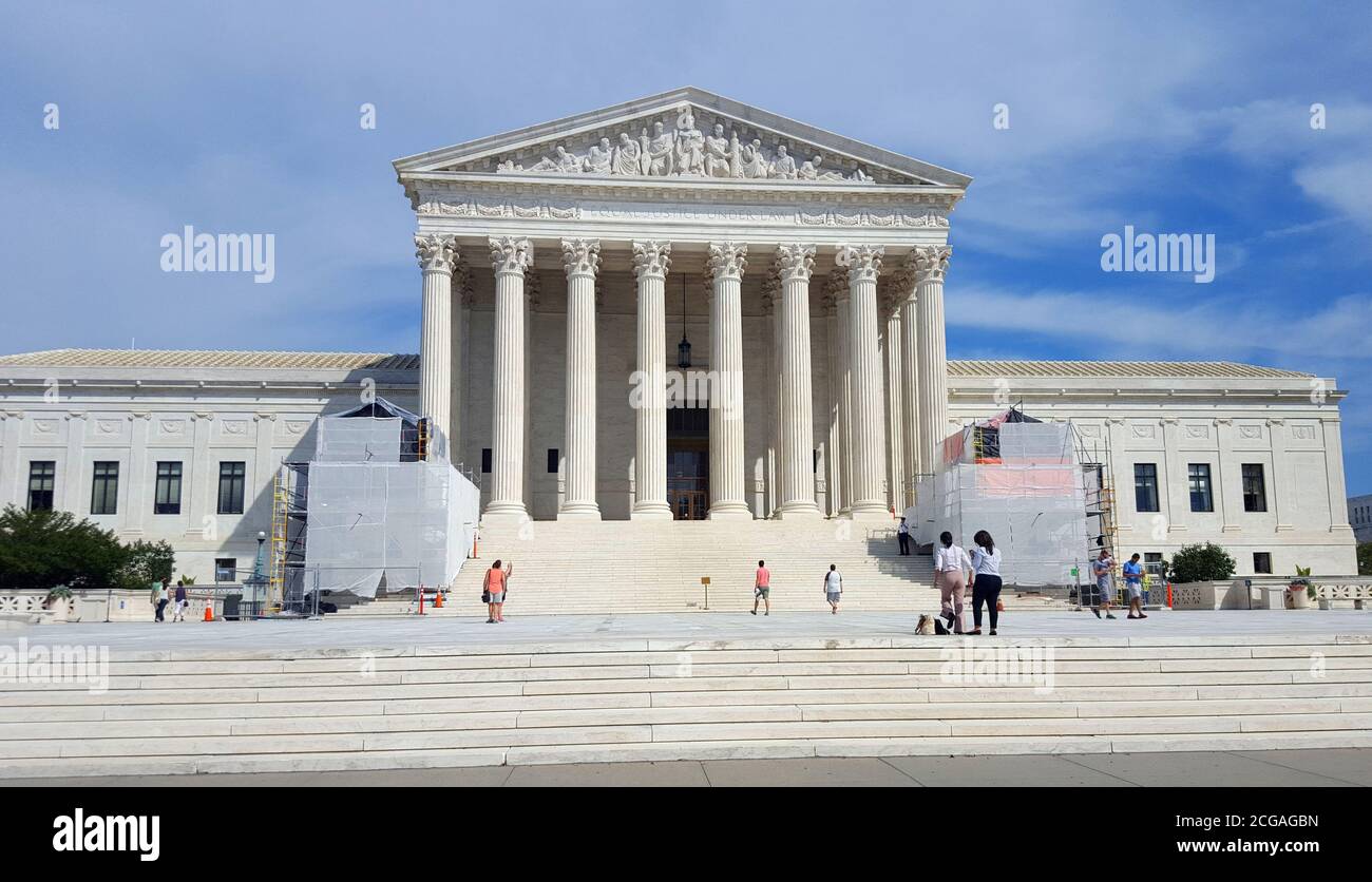 National courts building hi-res stock photography and images - Alamy