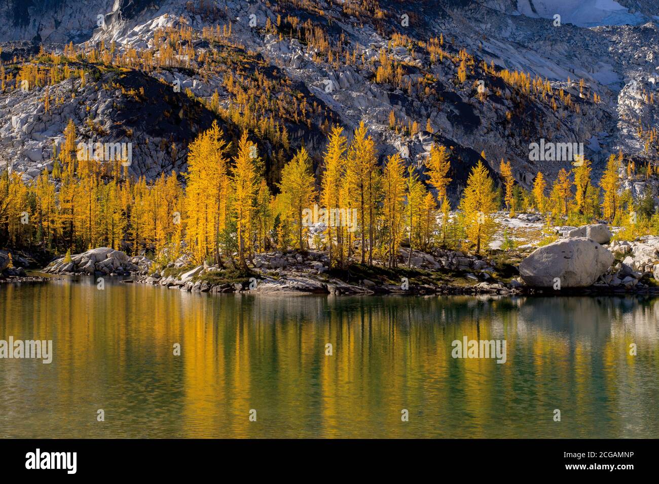 Enchantments Lakes Fall Colors Autumn Trees Larches Reflection hiking # ...