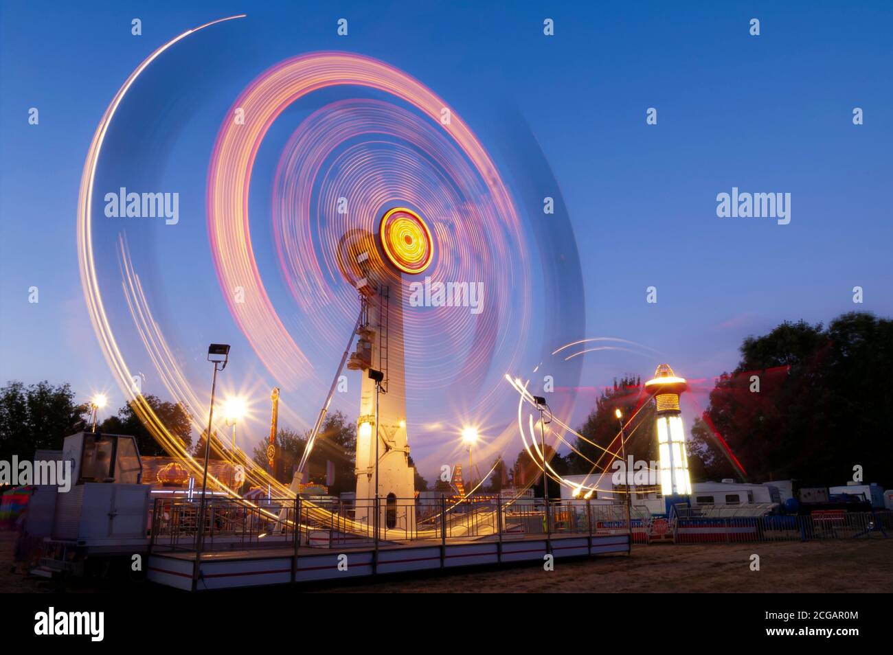 Thrill rides hi-res stock photography and images - Alamy