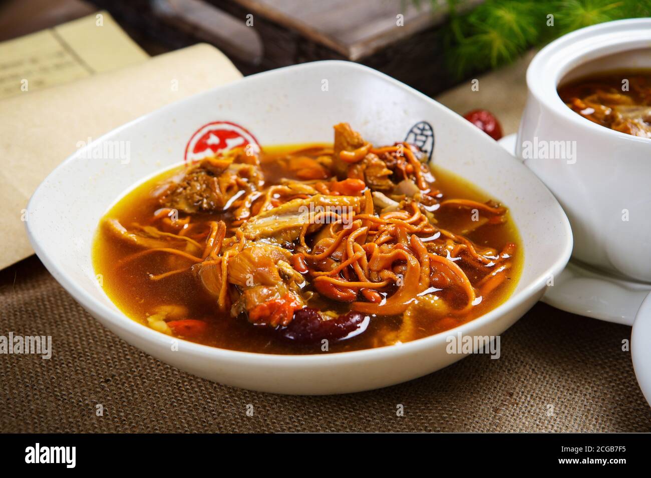 Cordyceps flower pot chicken Stock Photo - Alamy