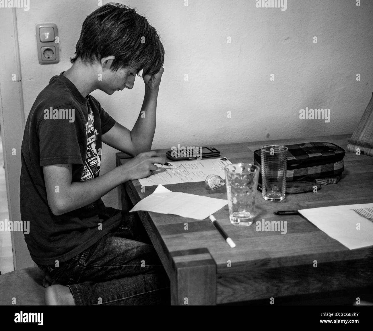 Working homework Black and White Stock Photos & Images - Alamy