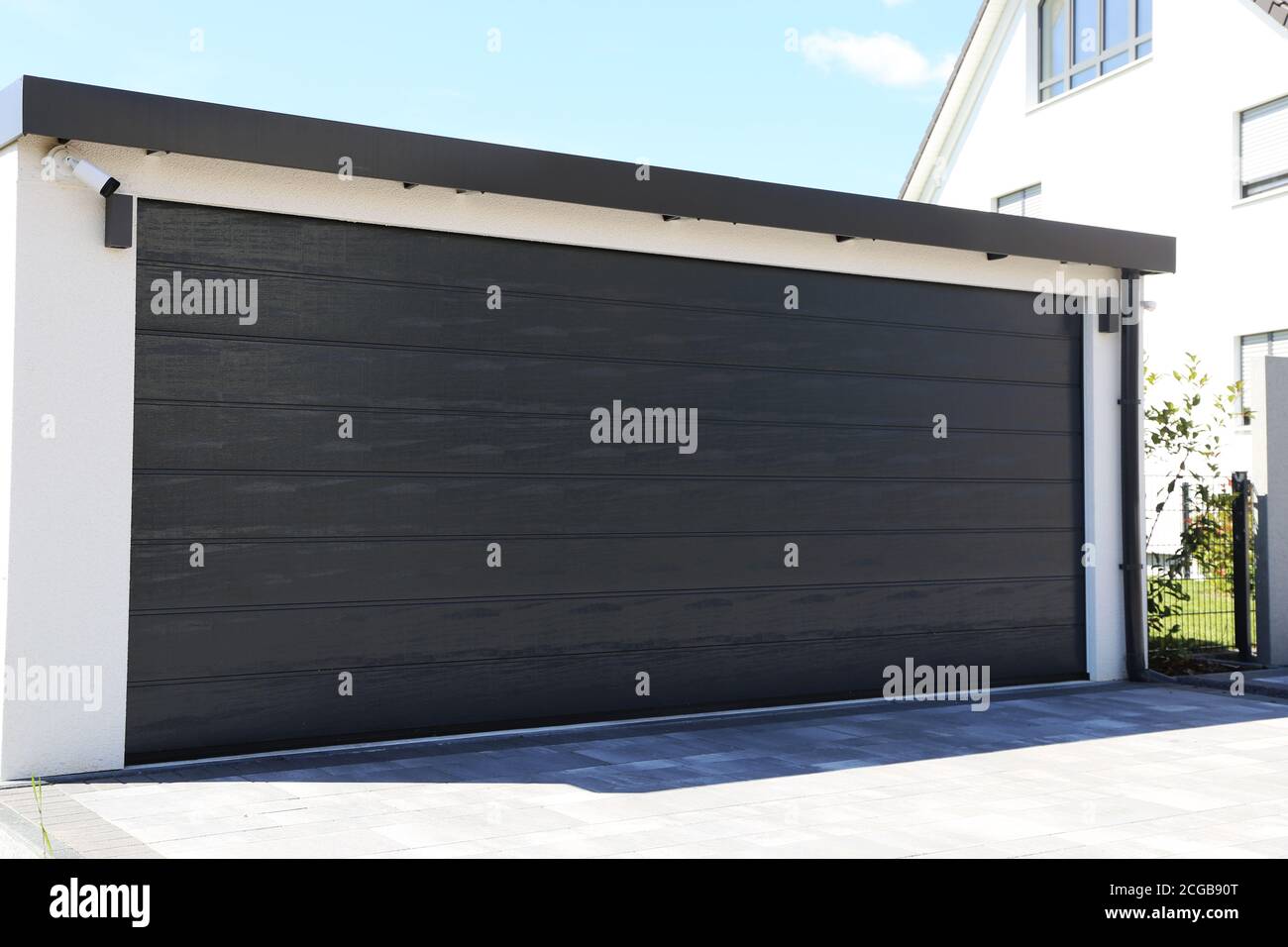 Modern Sectional Garage Door