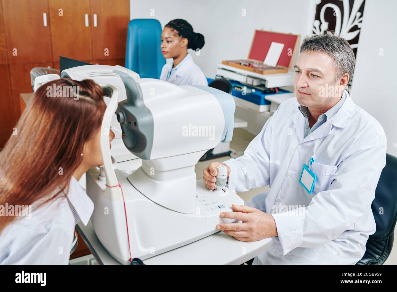 Oculus fundus check-up Stock Photo - Alamy