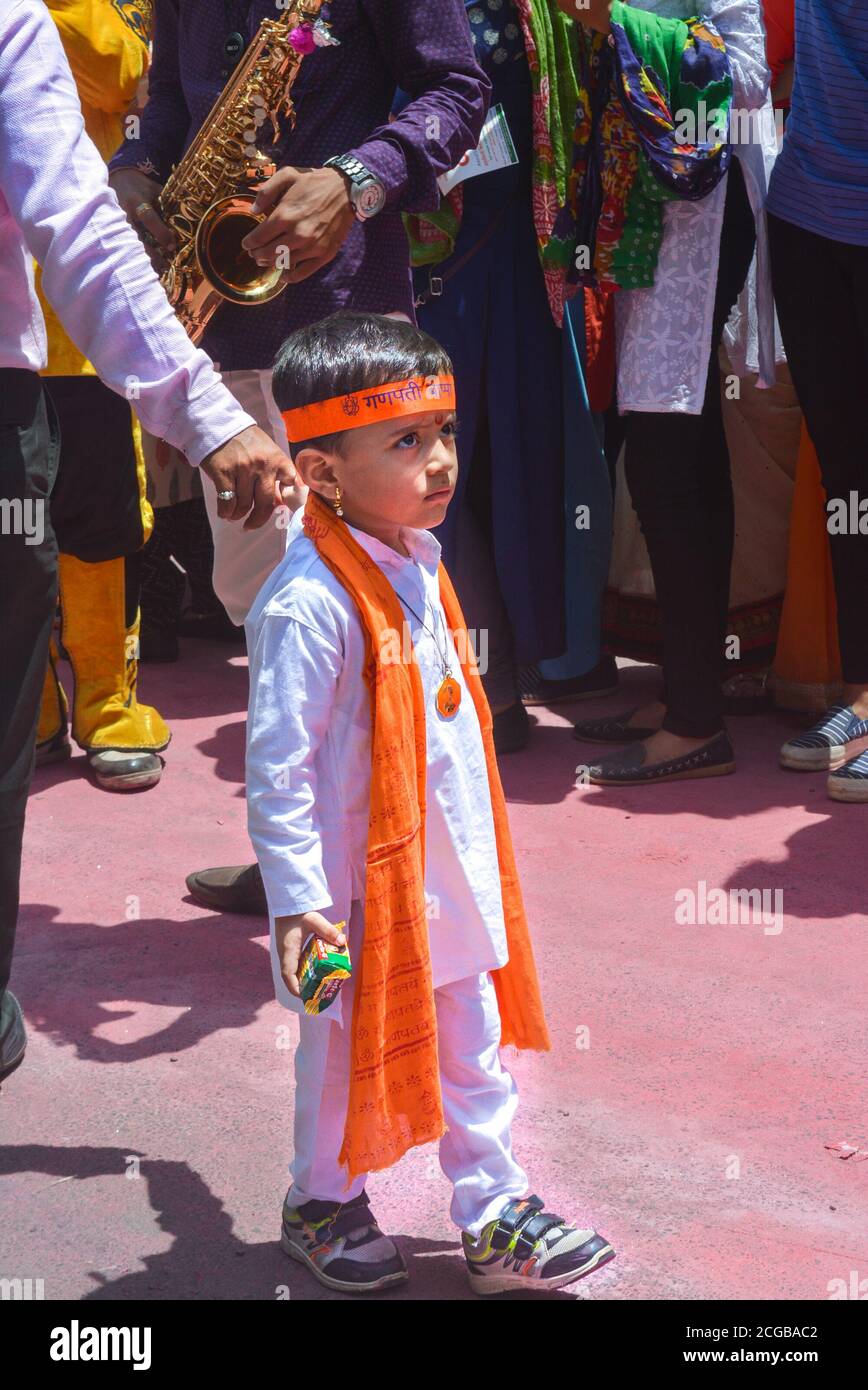 Traditional dress maharashtra hi-res stock photography and images - Alamy