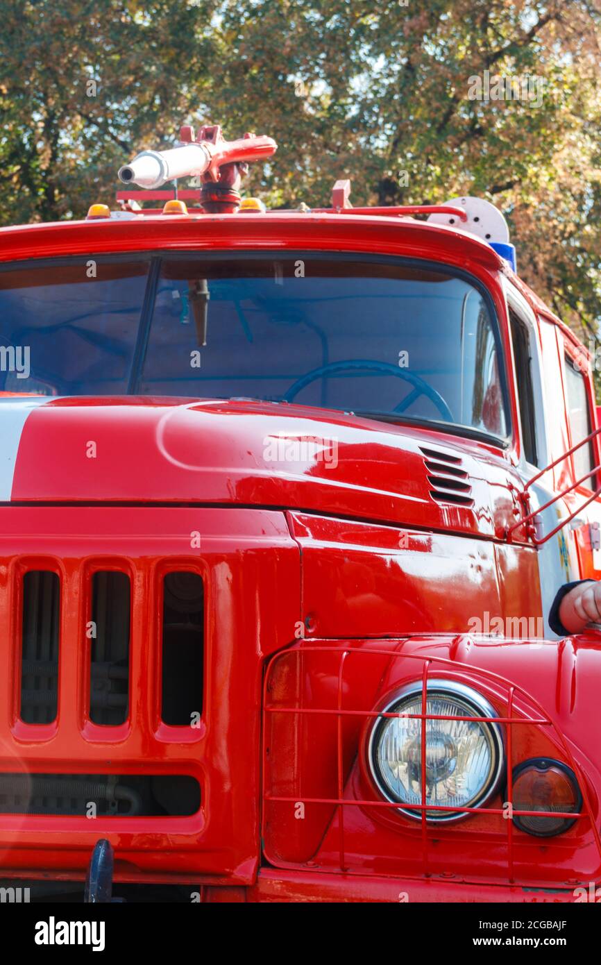 Fire truck front hi-res stock photography and images - Alamy