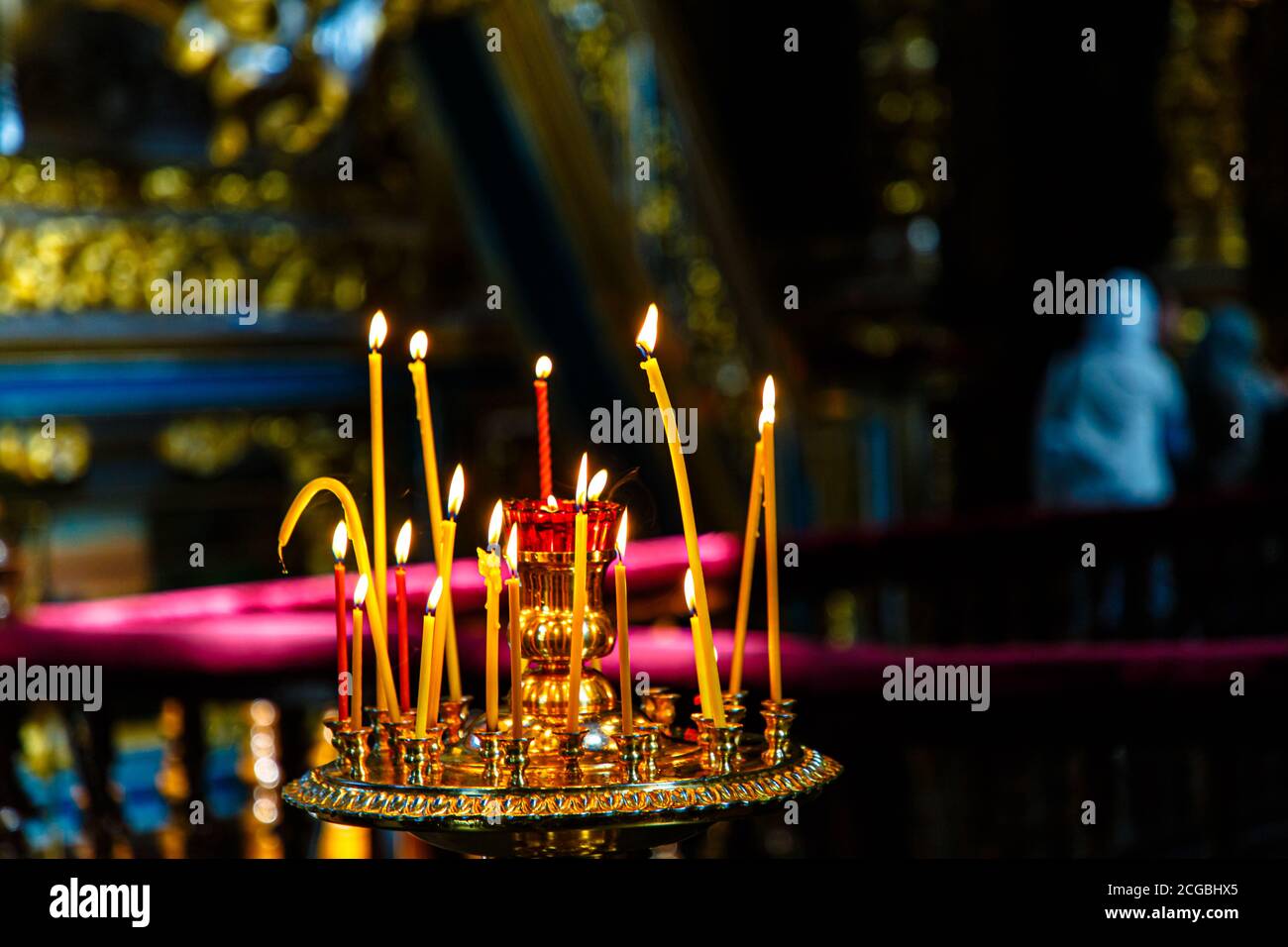 Russian Orthodox church. Burning candle Stock Photo - Alamy
