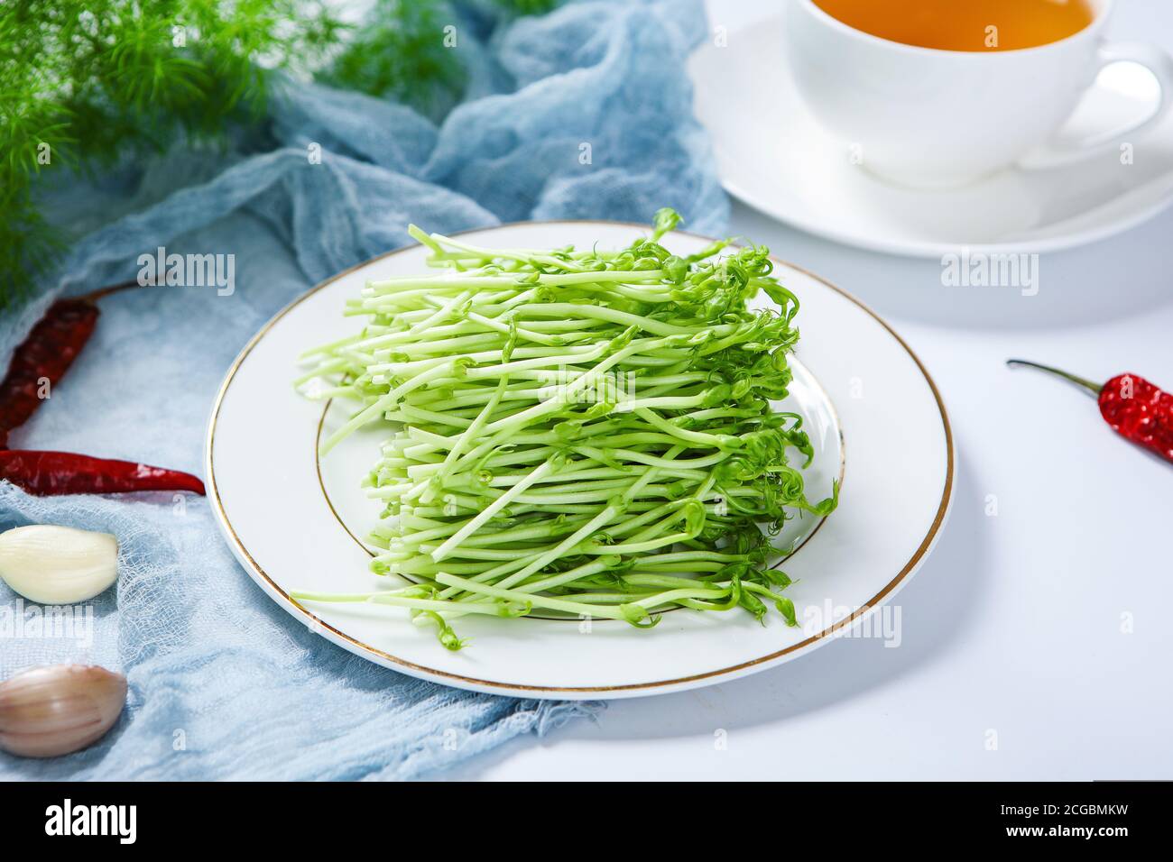 Red bean sprouts Stock Photo - Alamy