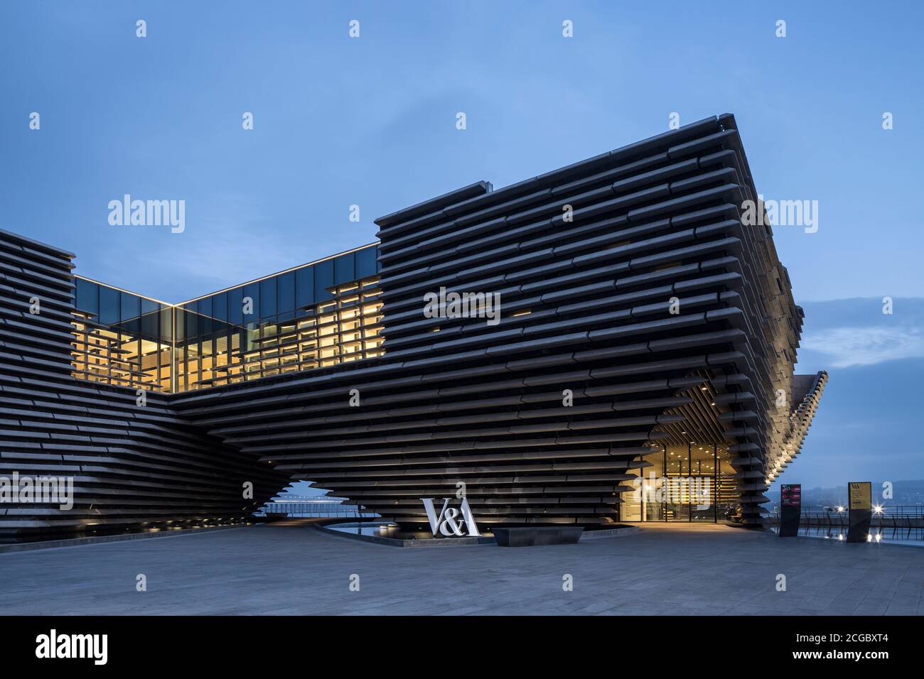 The recently opened V&A Museum, Dundee, Scotland, UK at dusk, a modern ...