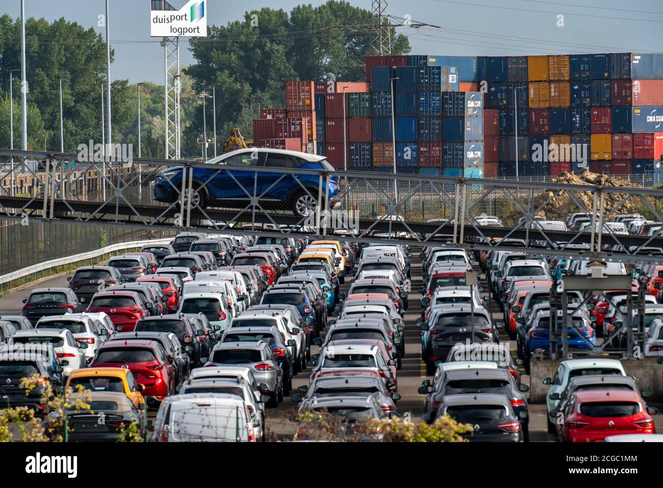 Car storage container hi-res stock photography and images - Alamy