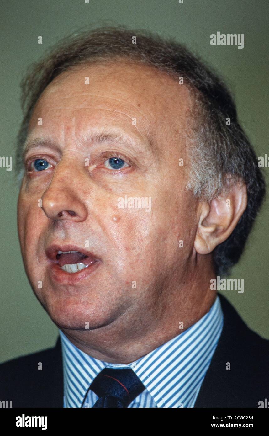 Arthur scargill labour conference hi-res stock photography and images ...