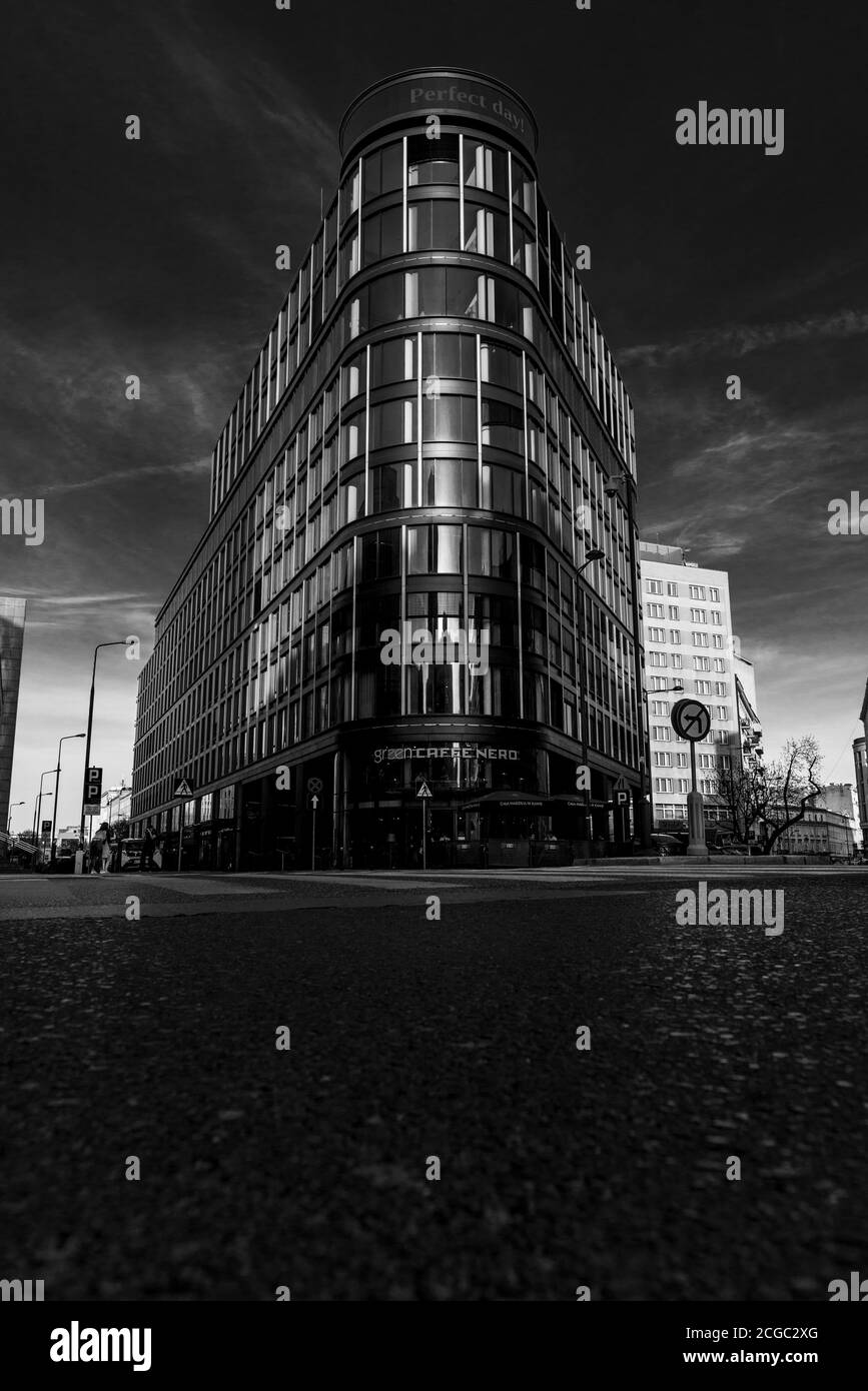 Completed company building hi-res stock photography and images - Alamy