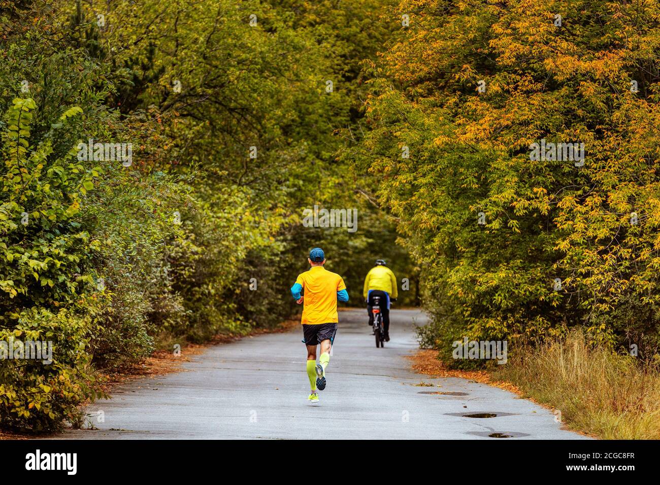 Back runners hi-res stock photography and images - Alamy