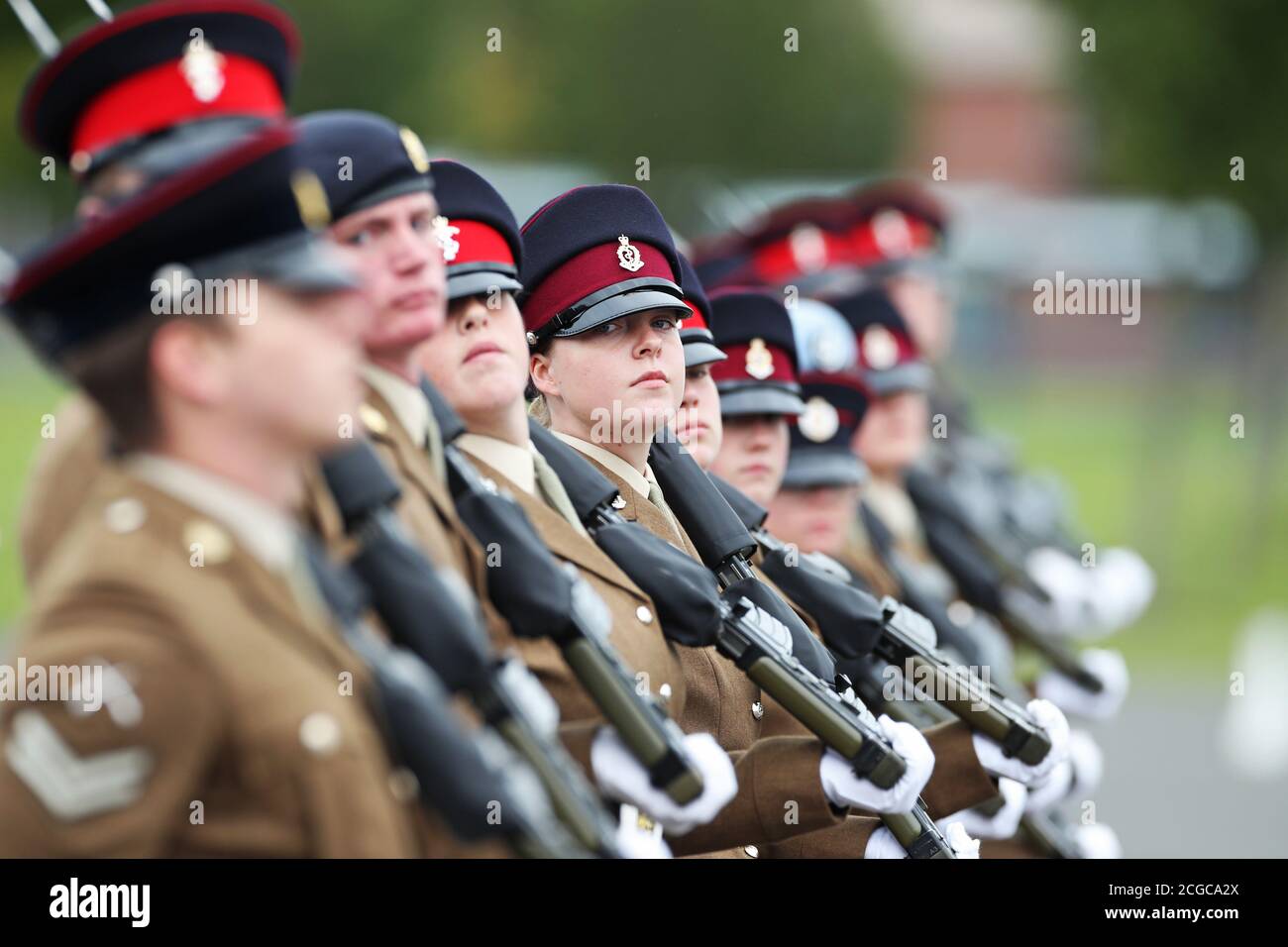 Army officer soldiers parade hi-res stock photography and images - Alamy