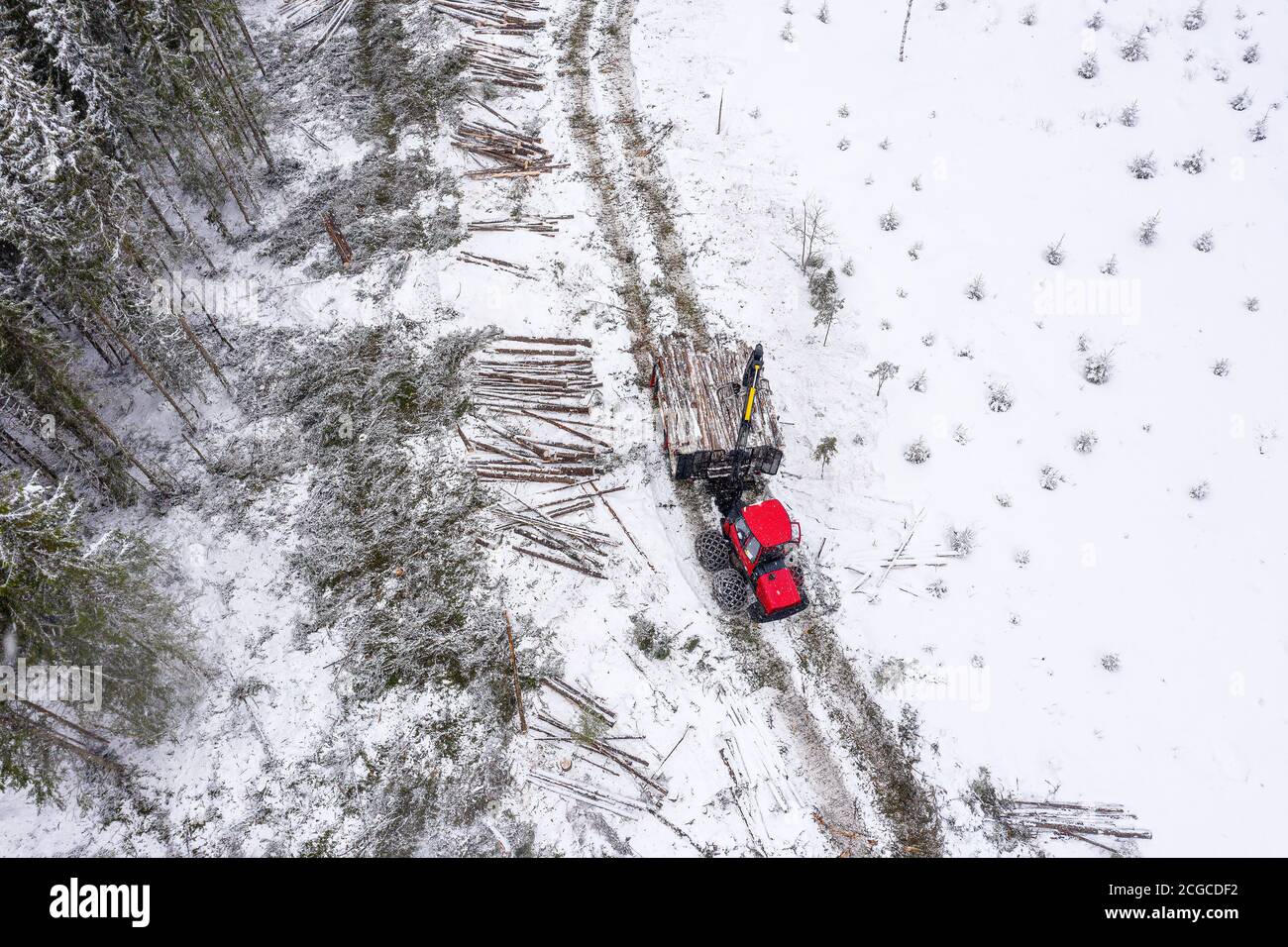 Logging from the drone hi-res stock photography and images - Alamy