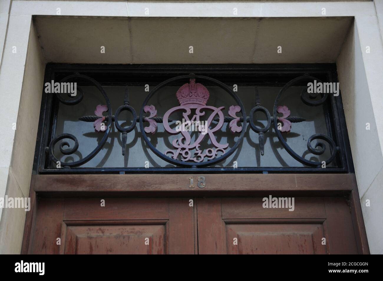 Crest norfolk hi-res stock photography and images - Alamy