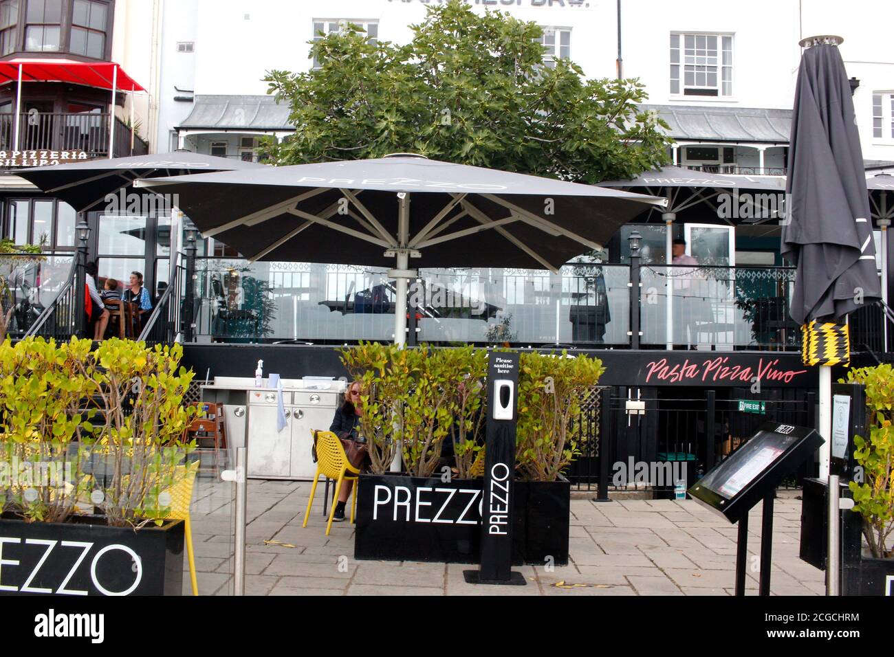 Prezzo italian cuisine restaurant hi-res stock photography and images ...