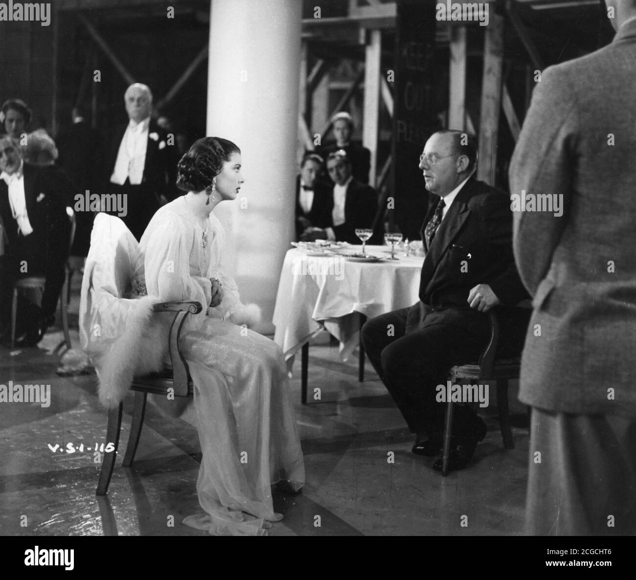 VIVIEN LEIGH and VICTOR SAVILLE on set candid during filming of DARK ...