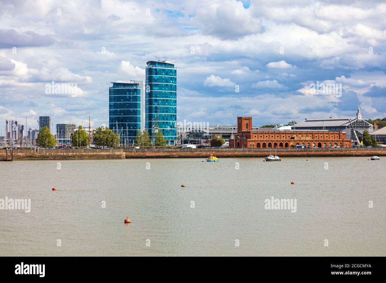 Dinghy dockyard hi-res stock photography and images - Alamy