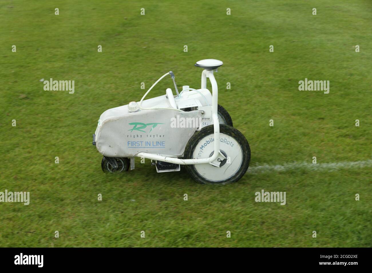 Painting lines on pitch hi-res stock photography and images - Alamy