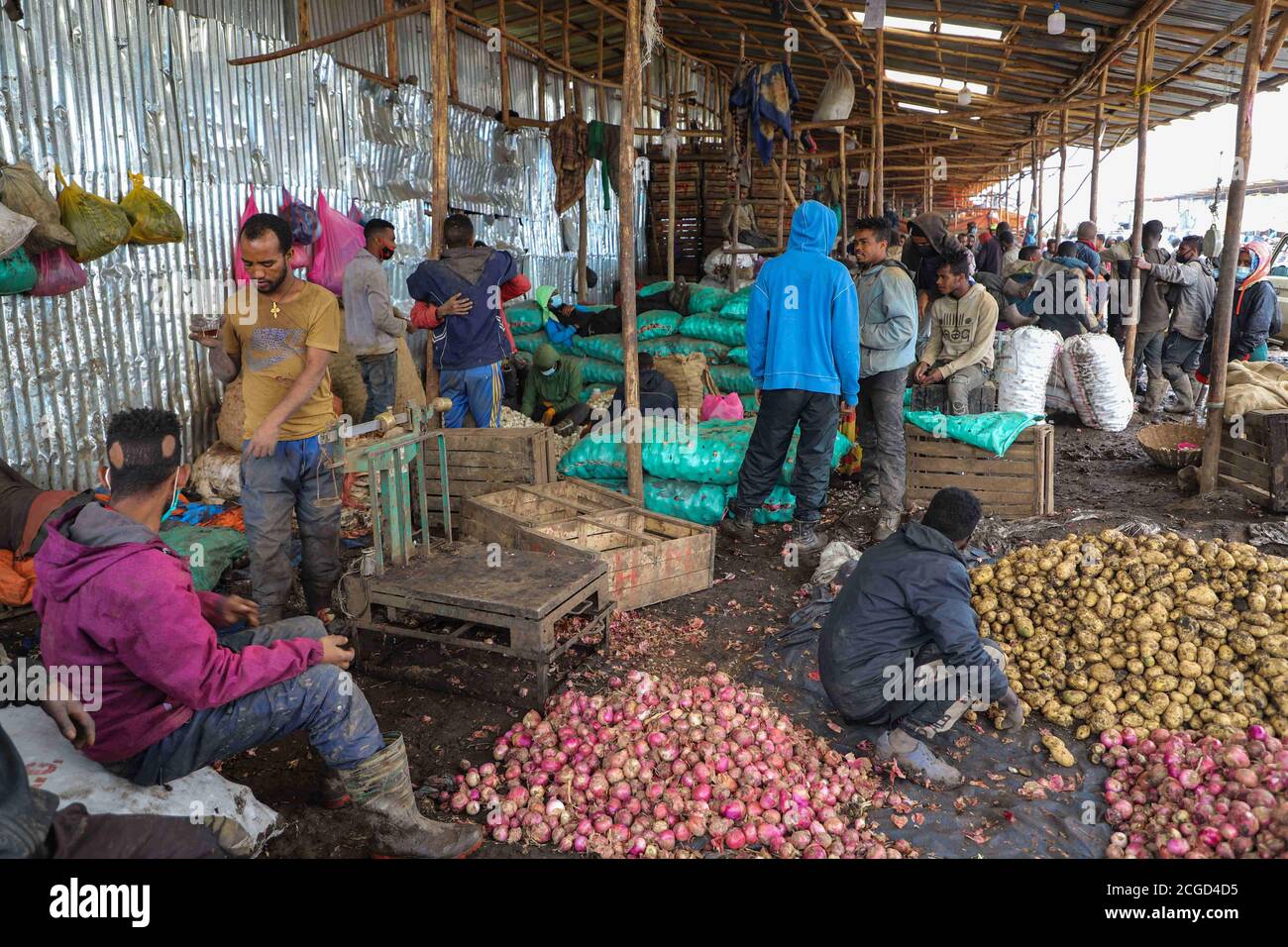 Addis Ababa, Ethiopia. 9th Sep, 2020. Vendors and buyers get busy ahead ...
