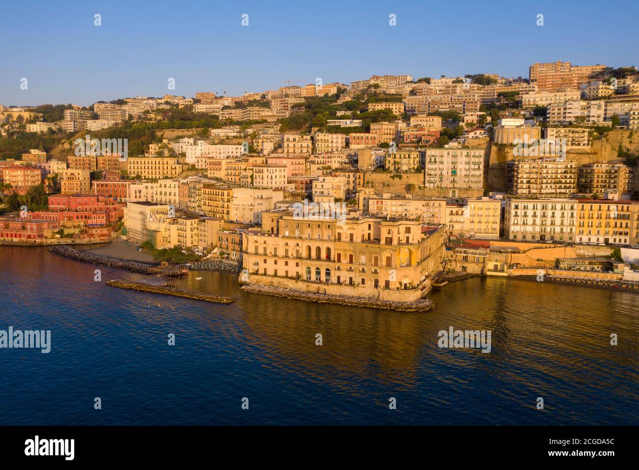 Palazzo donn'Anna, Napoli, Posillipo Stock Photo - Alamy