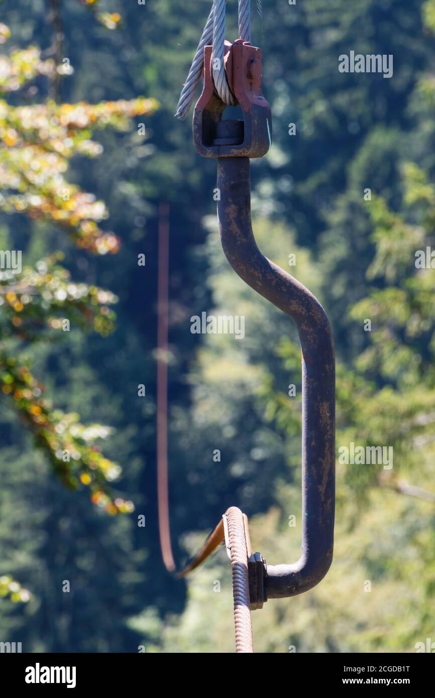 Cable car wire hi-res stock photography and images - Alamy