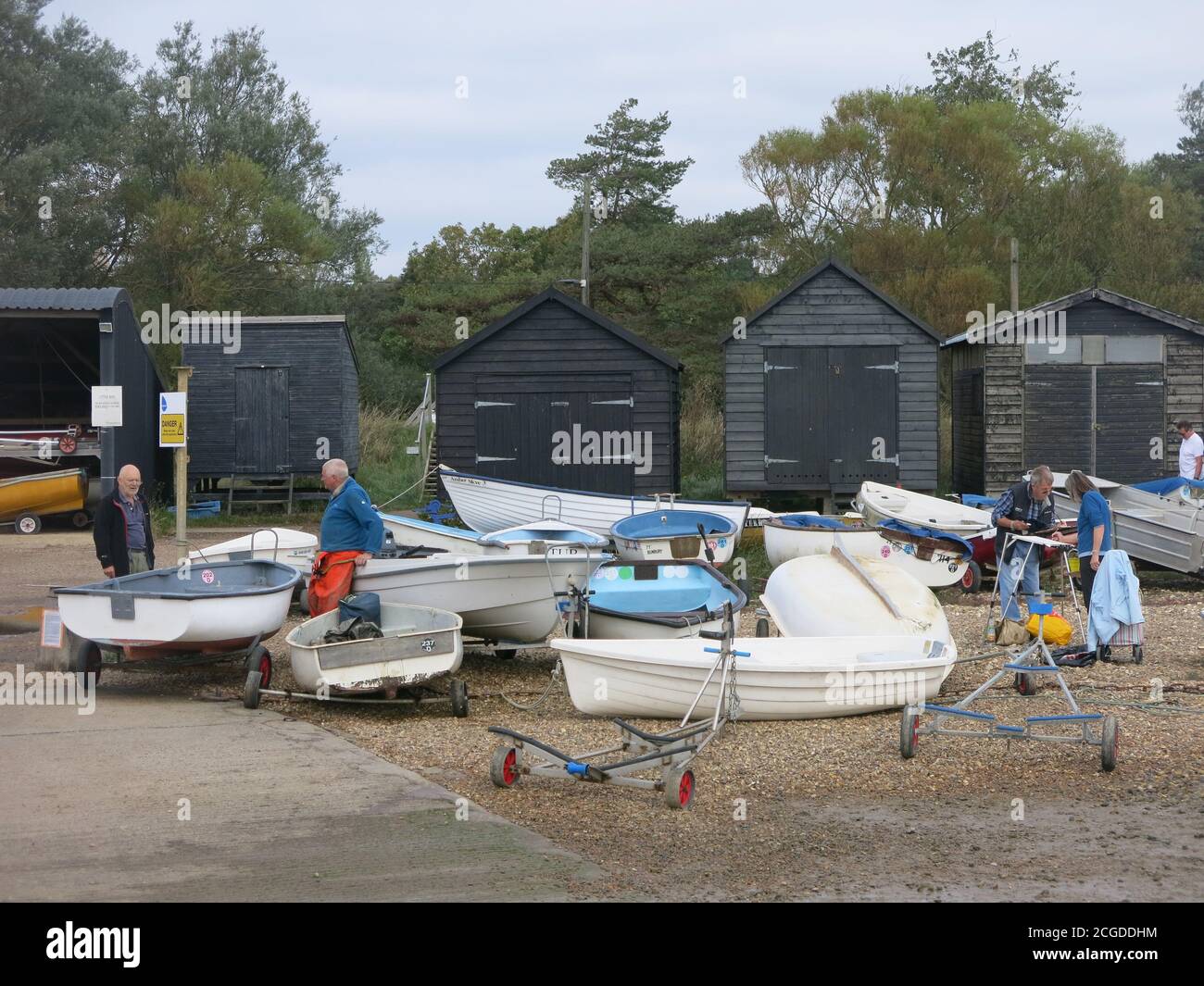 Boating sheds hi-res stock photography and images - Alamy