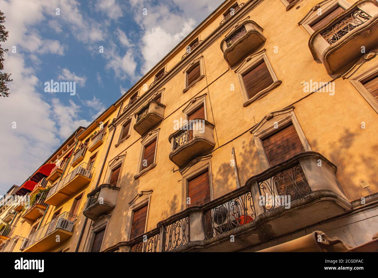 Architectural detail of historic buildings in Verona 3 Stock Photo - Alamy
