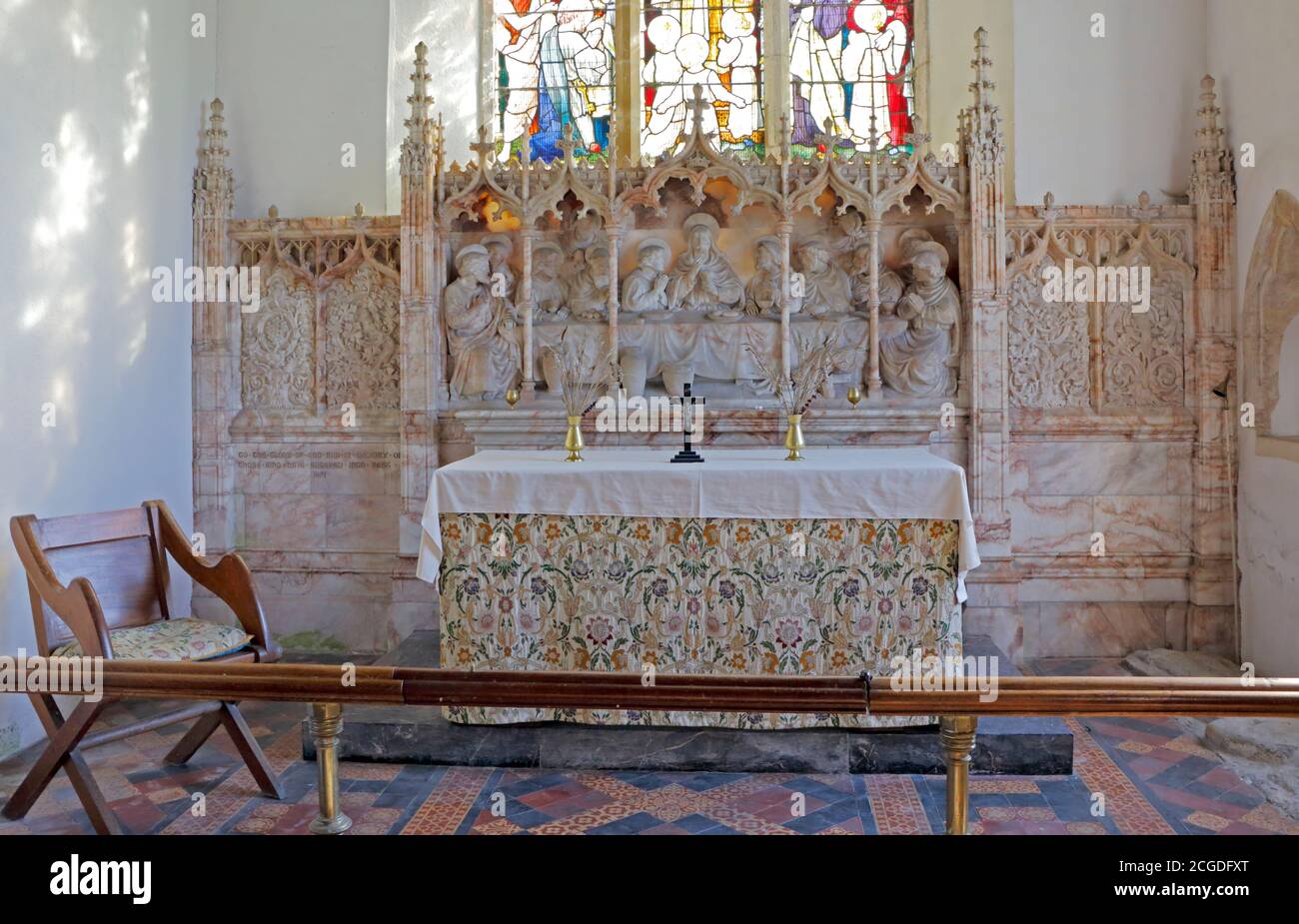 Altar rail hi-res stock photography and images - Alamy