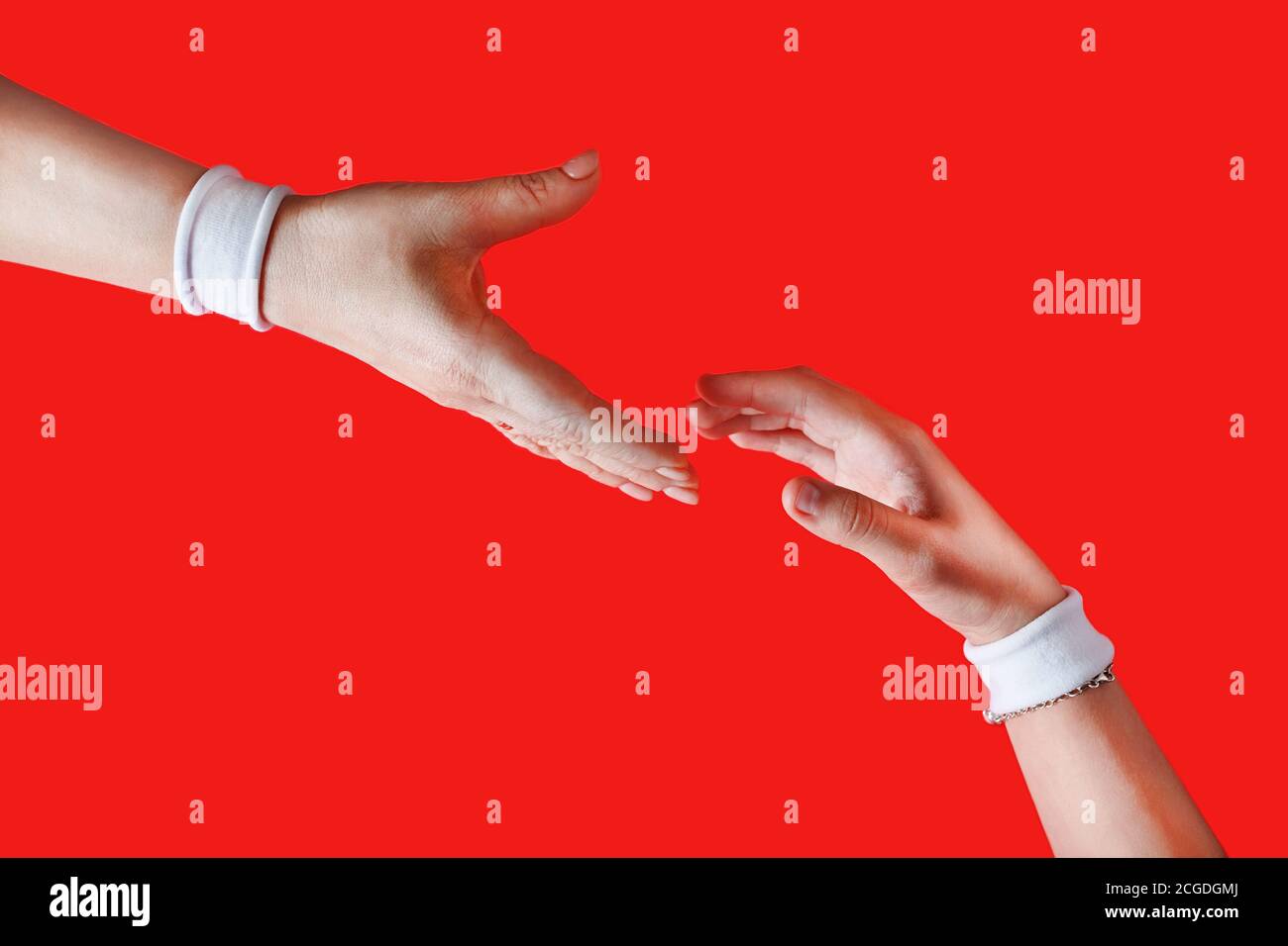 Giving a helping hand hi-res stock photography and images - Alamy