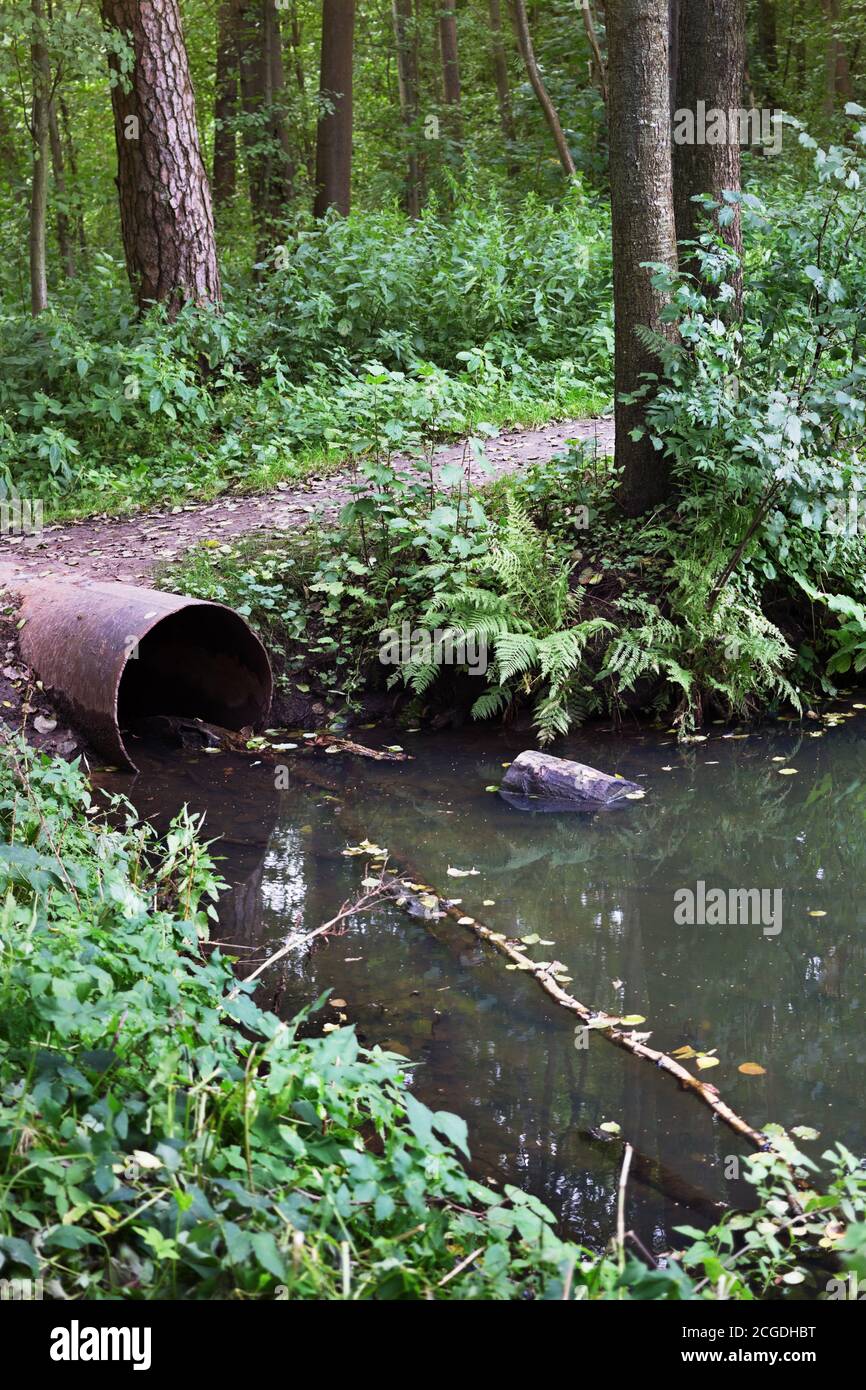 Culvert hi-res stock photography and images - Alamy
