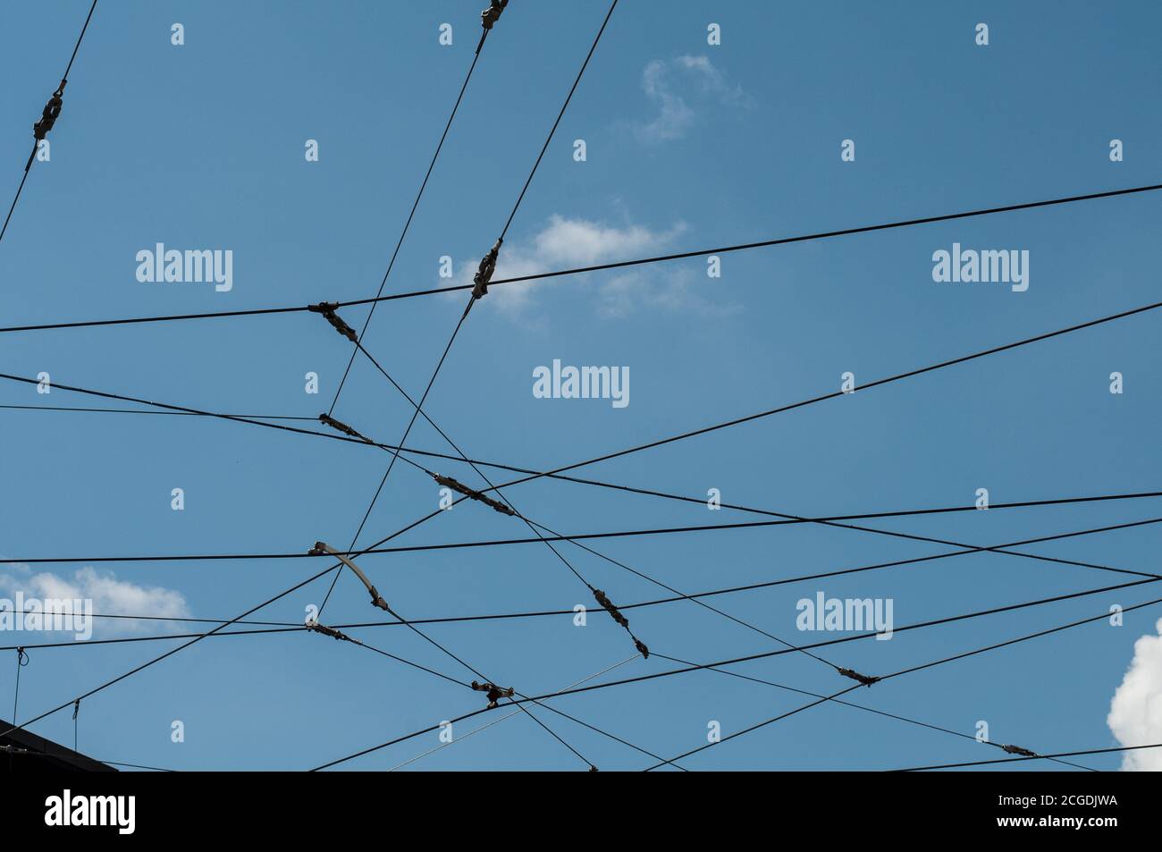 Overhead streetcar lines hi-res stock photography and images - Alamy