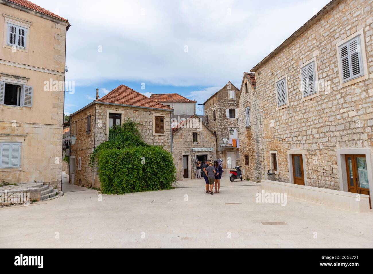 Jelsa square hi-res stock photography and images - Alamy