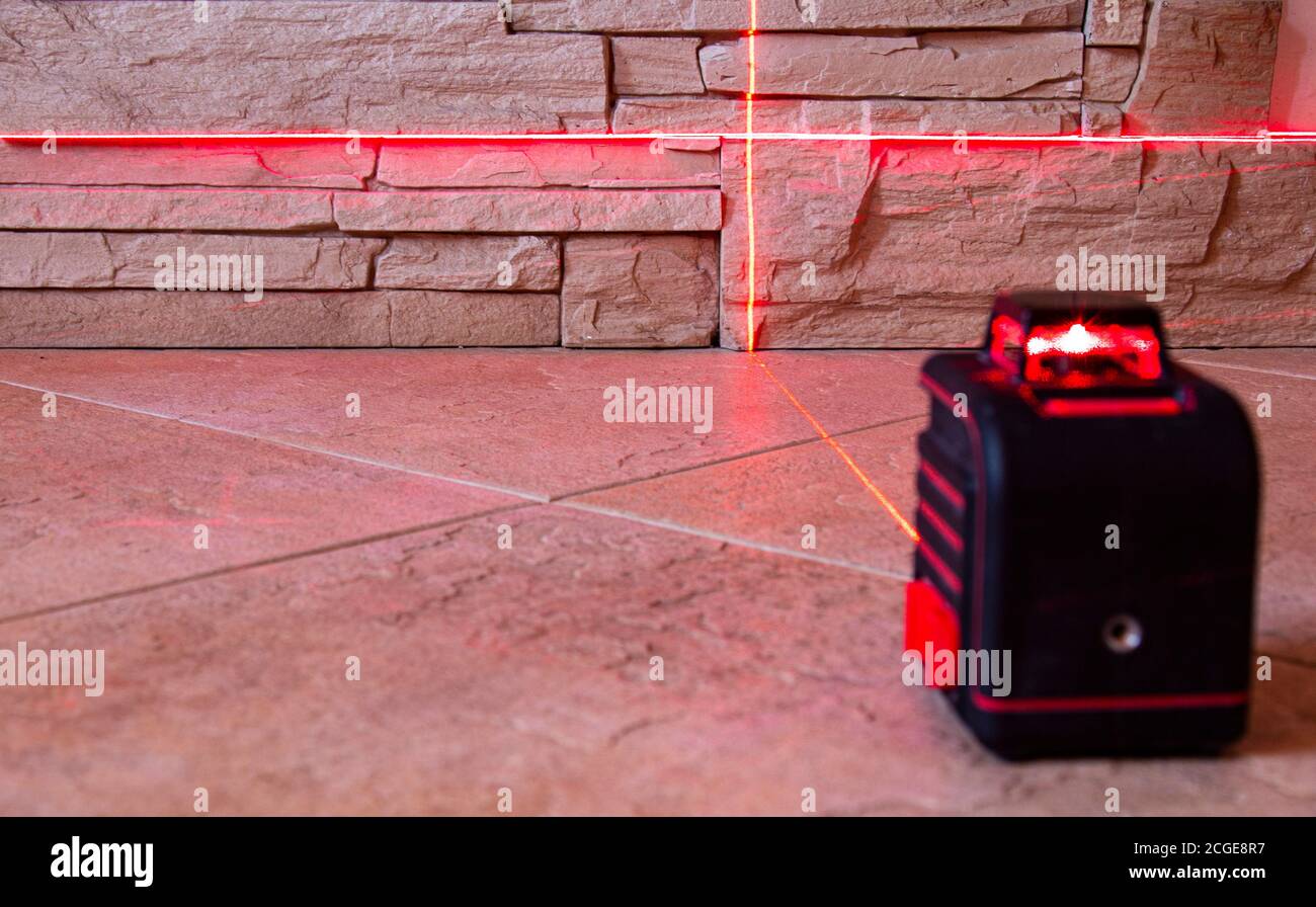 Laser measurement device hi-res stock photography and images - Alamy